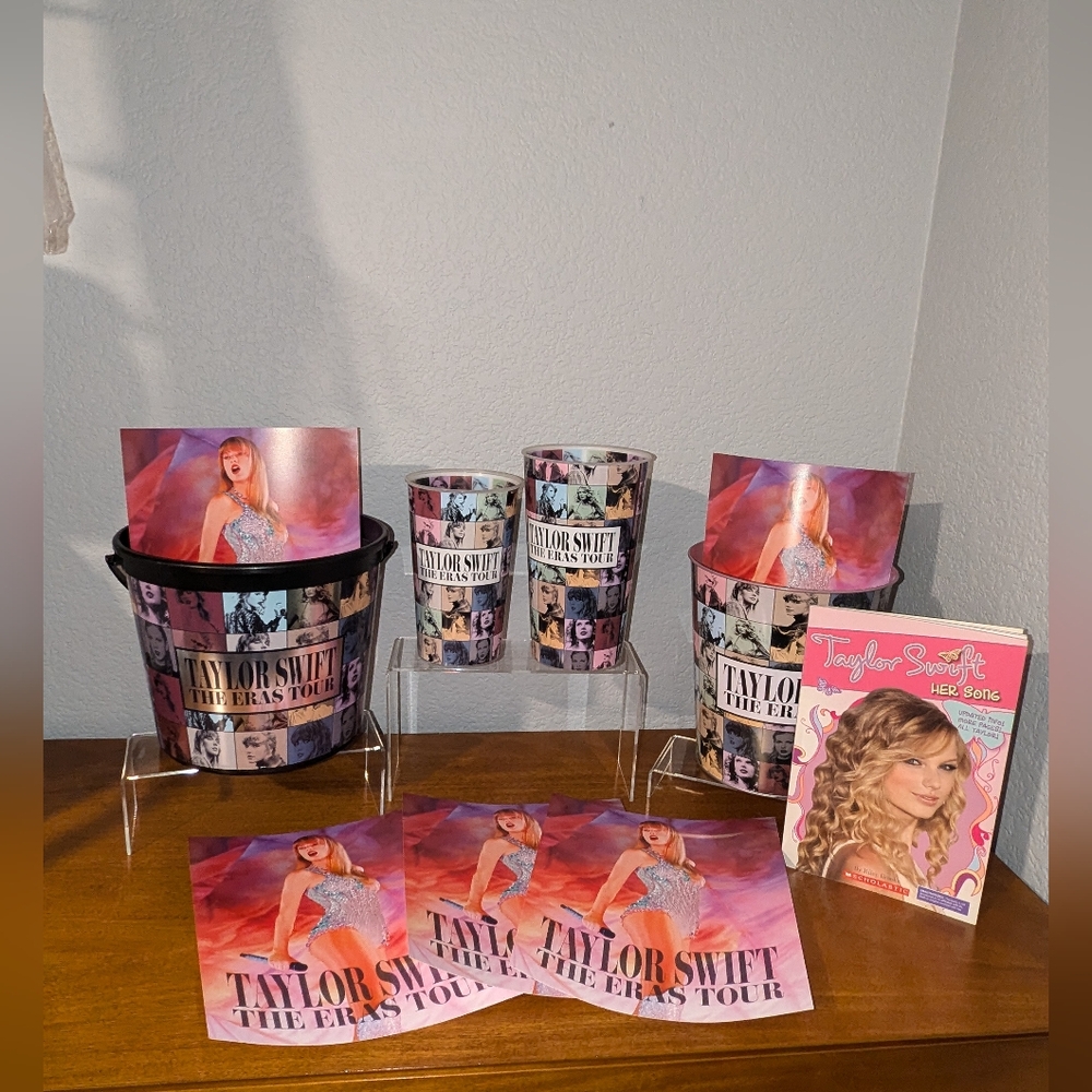 Taylor Swift Popcorn Buckets, 5 Pictures And 2 Cups B… - Gem